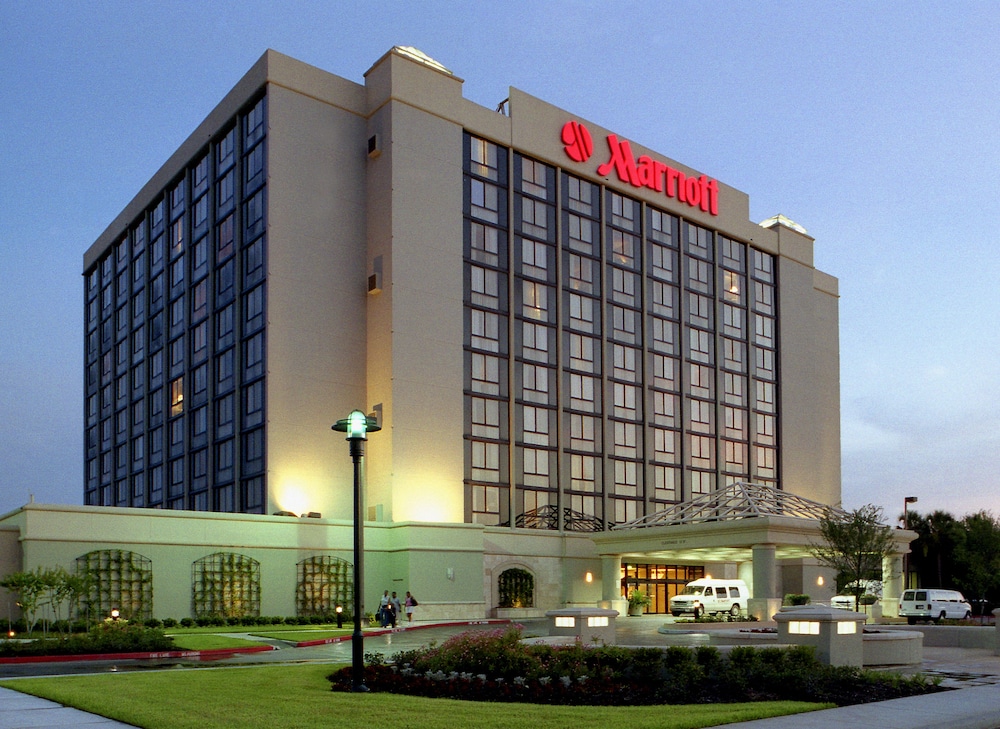 Houston Marriott South at Hobby Airport in Houston, TX | Expedia