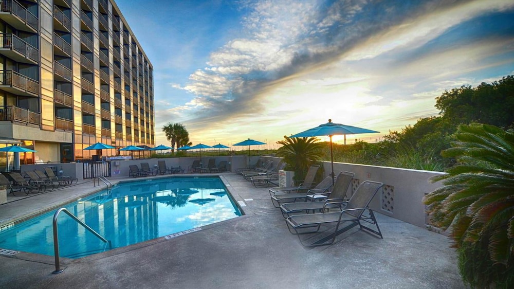 Shell Island Resort - All Oceanfront Suites in Wrightsville Beach ...