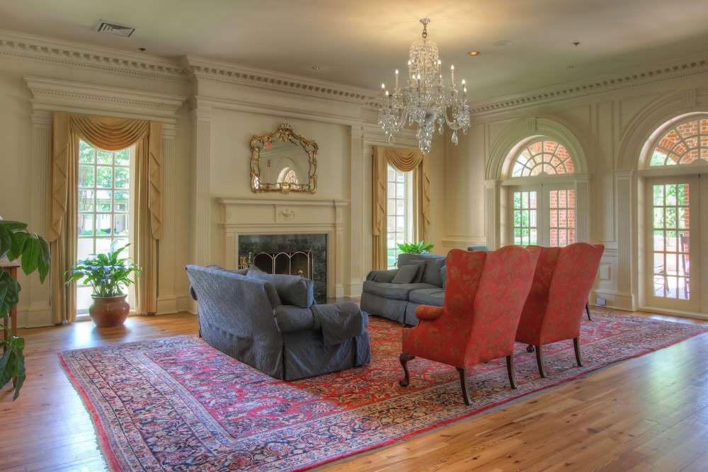 The Founders Inn and Spa, Tapestry Collection by Hilton in Virginia ...