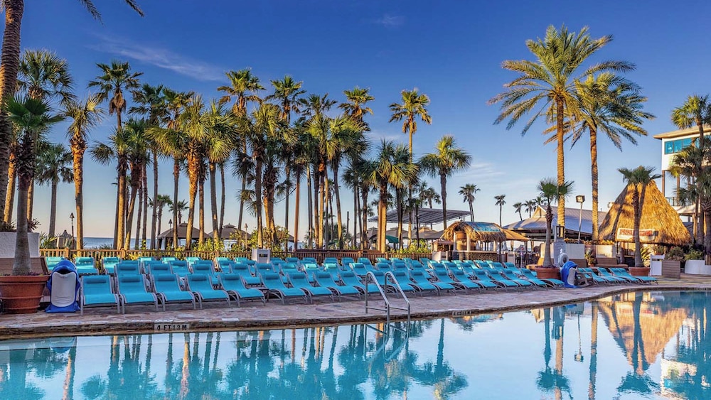 Holiday Inn Resort Panama City Beach, an IHG Hotel in Panama City Beach ...