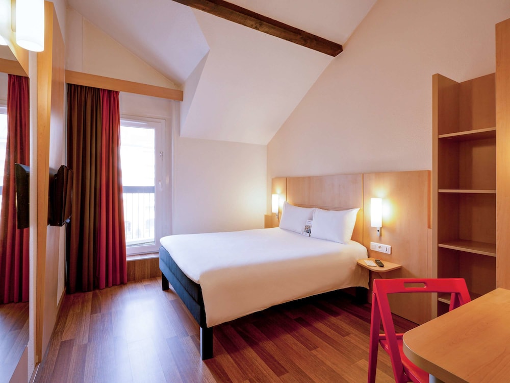 Hôtel ibis Annecy Centre Vieille Ville: AU$111 Rooms, Reviews & Deals ...