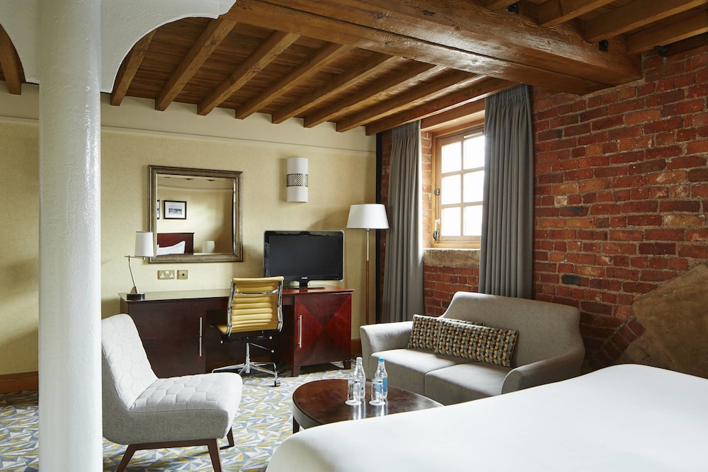 Manchester Marriott Victoria & Albert Hotel (Manchester) – 2019 Hotel ...