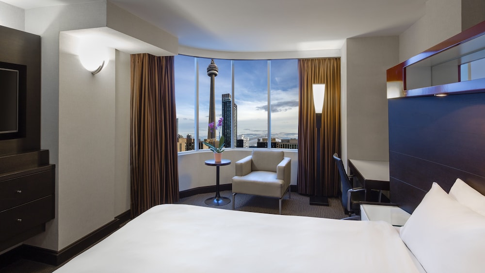 12 Best Hotels With A View Of CN Tower In Toronto - Updated 2023 | Trip101