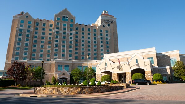 Book Grandover Resort Golf and Spa in Greensboro | Hotels.com