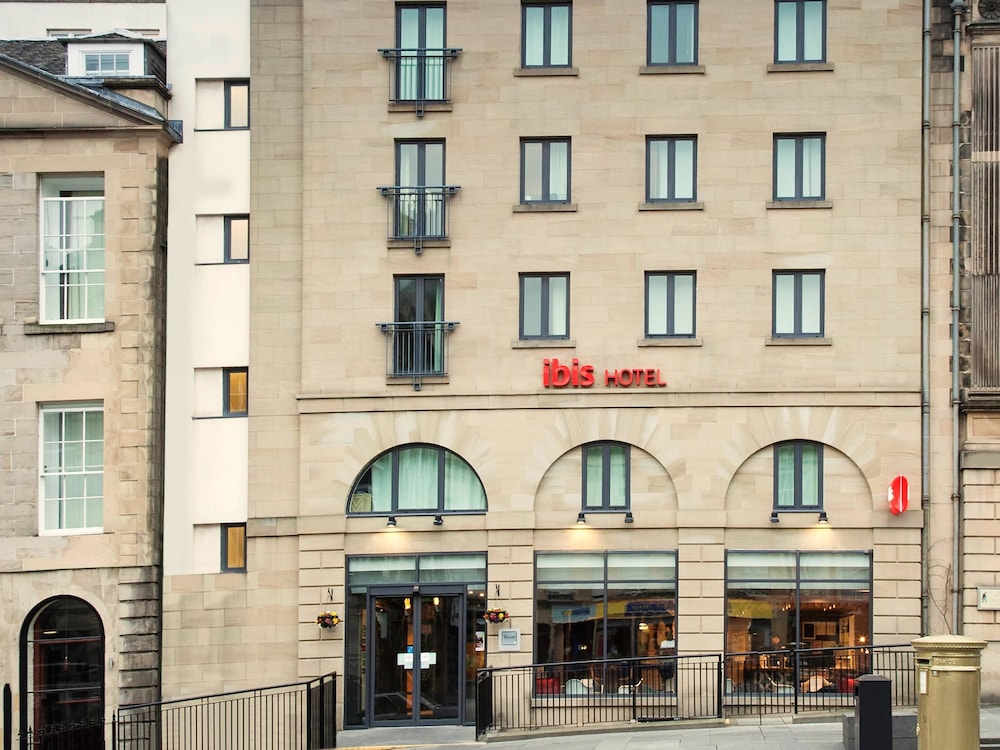 ibis Edinburgh Centre Royal Mile – Hunter Square, Edinburgh: $46 Room ...