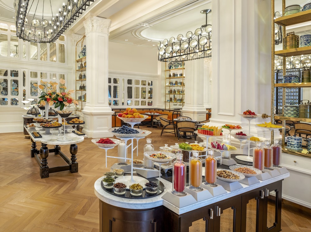 Raffles Singapore in Singapore | Best Rates & Deals on Orbitz