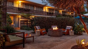Book The Leta Santa Barbara Goleta, Tapestry Collection by Hilton in ...