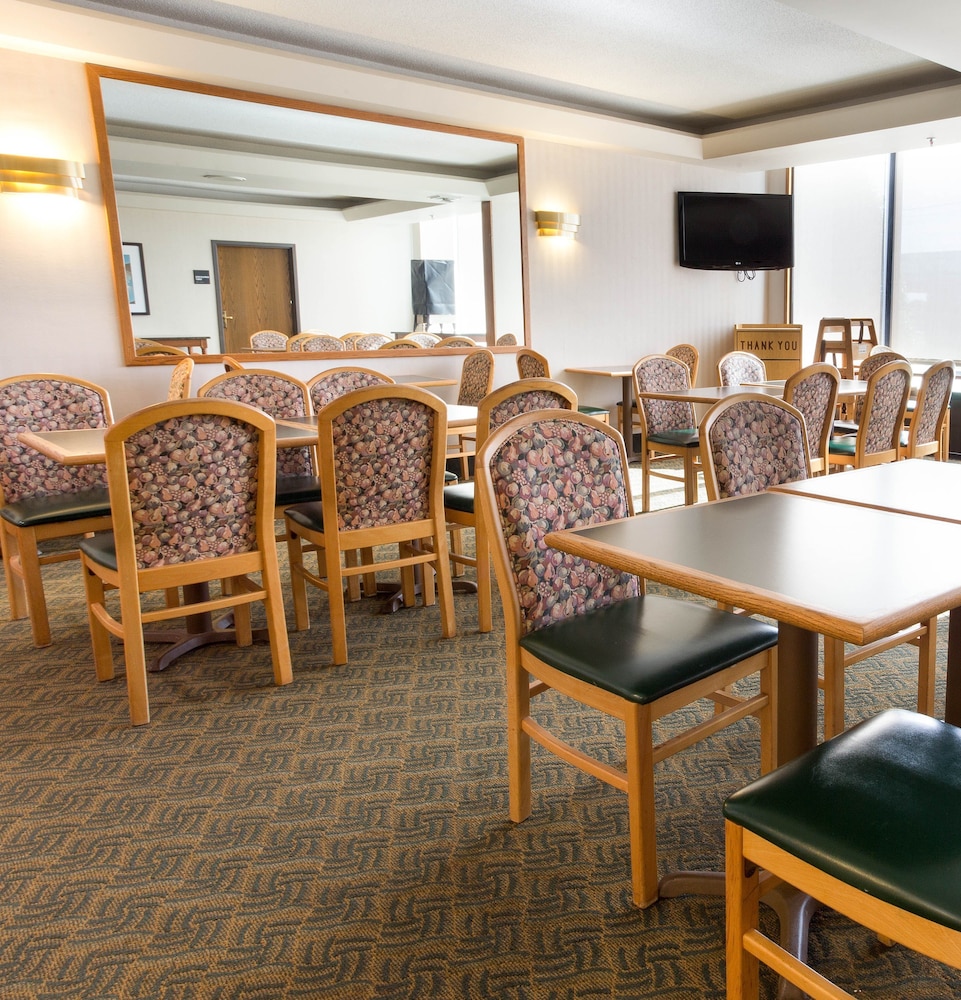 Pear Tree Inn Cape Girardeau West in Cape Girardeau | Best Rates ...