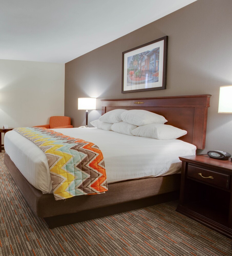 Mustang Inn, Paducah: $60 Room Prices & Reviews | Travelocity