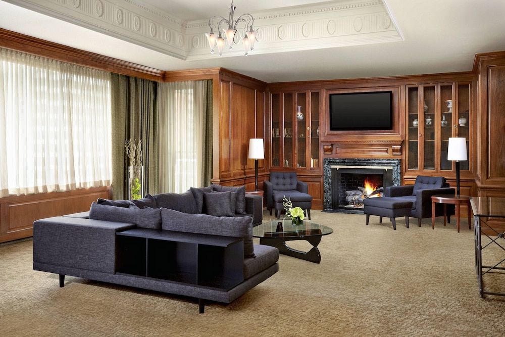 The Westin Calgary: 2018 Pictures, Reviews, Prices & Deals | Expedia.ca