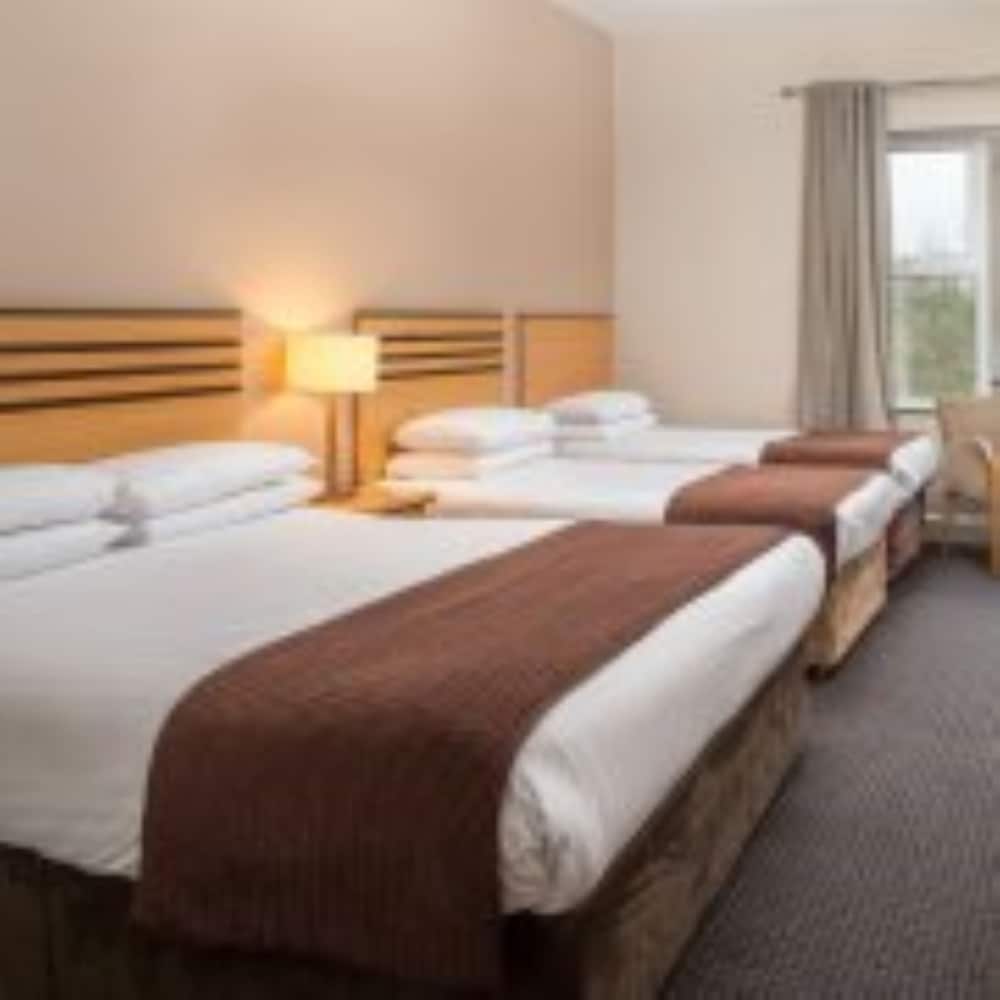 Room Deals for Breaffy House Hotel, Castlebar starting at | Hotwire