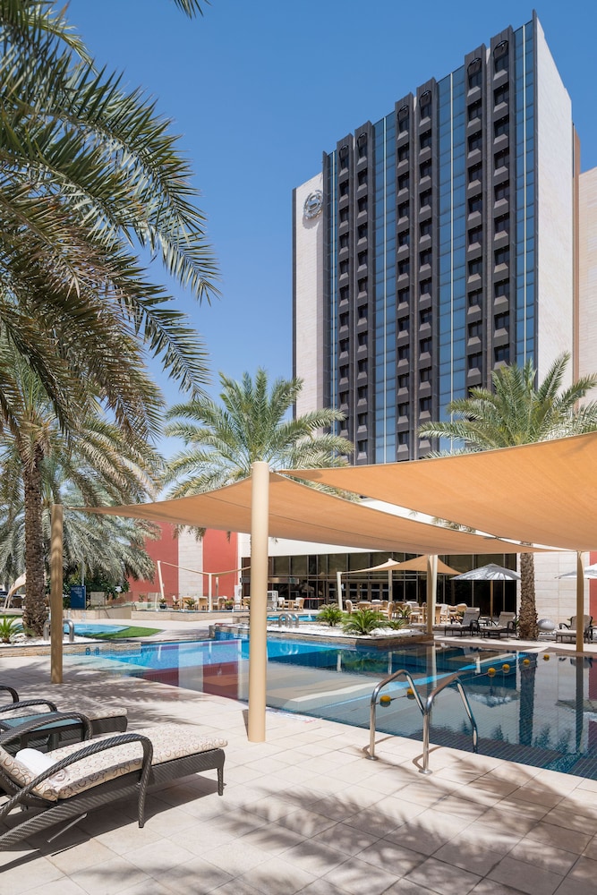 Sheraton Oman Hotel in Muscat | Best Rates & Deals on Orbitz