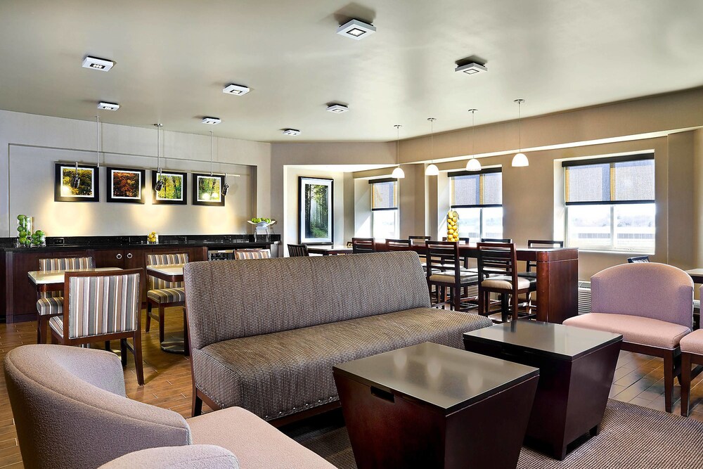 Sheraton Boston Needham Hotel in Boston | Best Rates & Deals on Orbitz