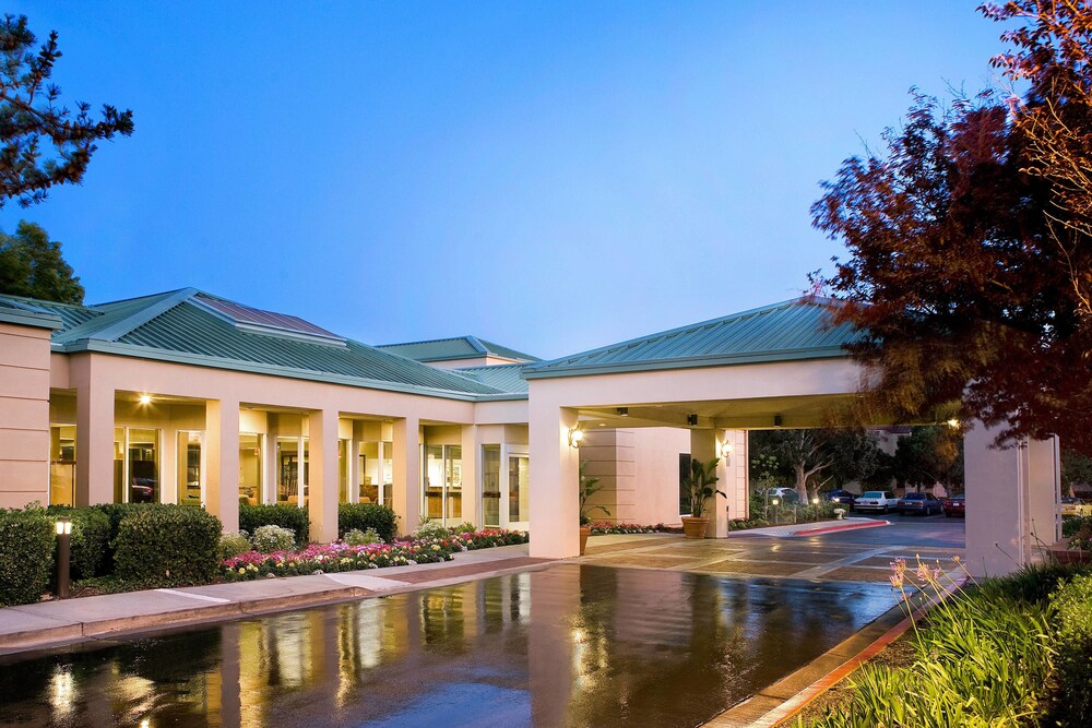 Courtyard by Marriott San Mateo Foster City: 2019 Room Prices $99 ...