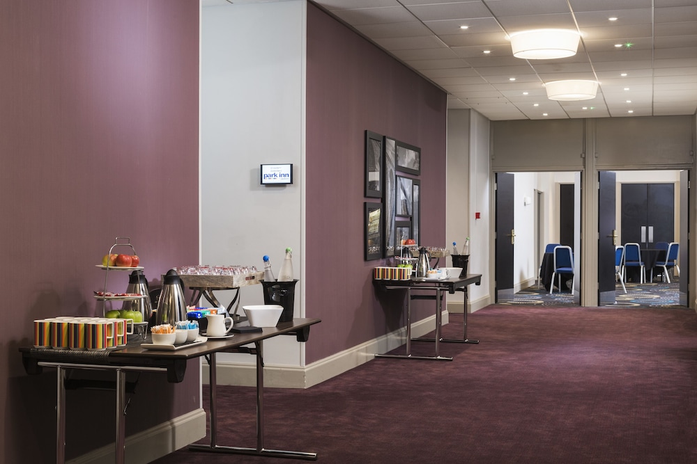 Mercure Telford Centre Hotel, Telford: $53 Room Prices & Reviews ...