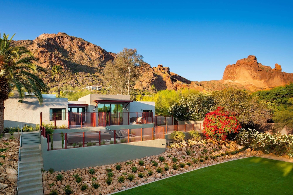 Sanctuary Camelback Mountain, A Gurney's Resort and Spa in Phoenix ...