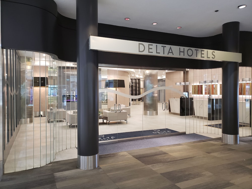 Delta Hotels by Marriott Edmonton Centre Suites in Edmonton | Best ...