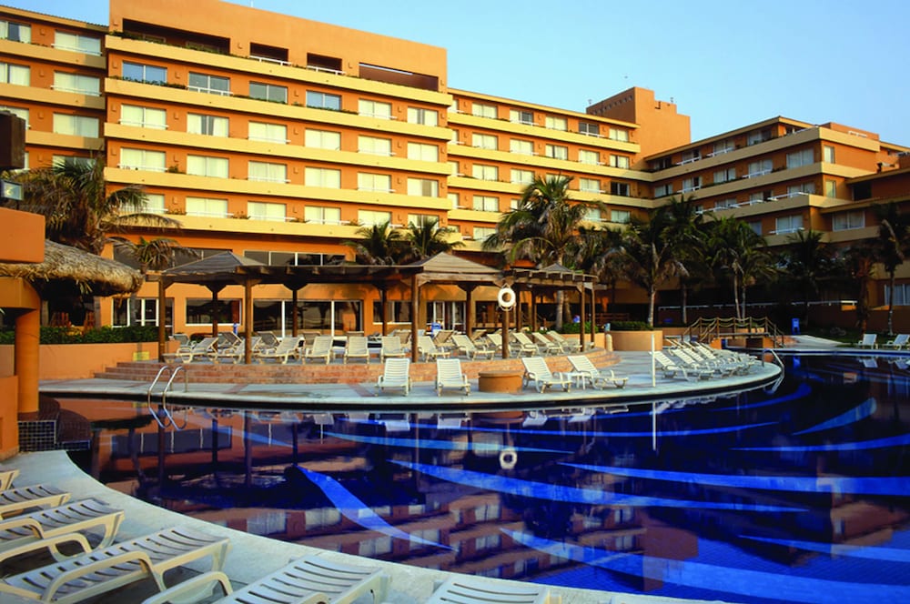 Grand Fiesta Americana Veracruz in Boca del Río | Best Rates & Deals on ...