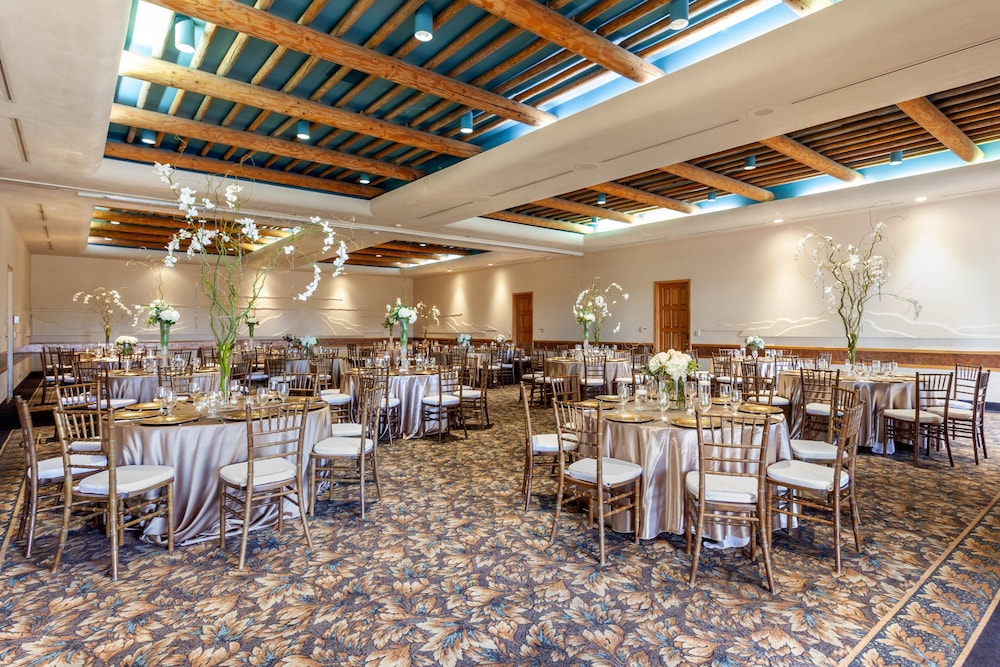 Omni Tucson National Resort in Tucson | Best Rates & Deals on Orbitz