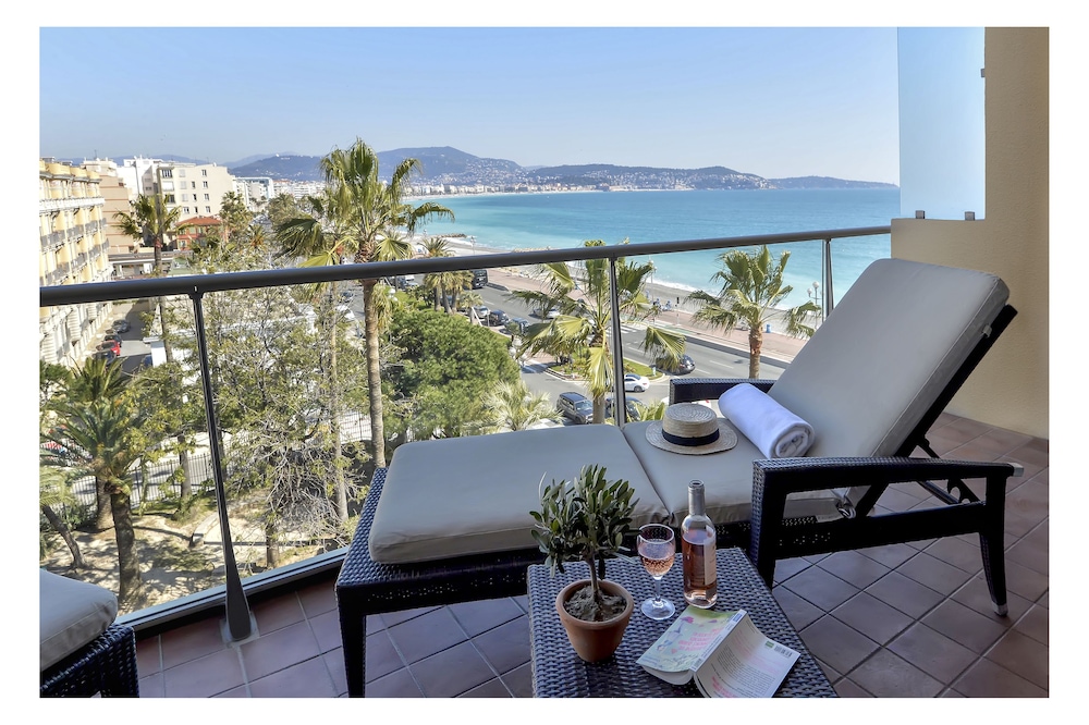 Radisson Blu Hotel, Nice: 2019 Room Prices $249, Deals & Reviews | Expedia