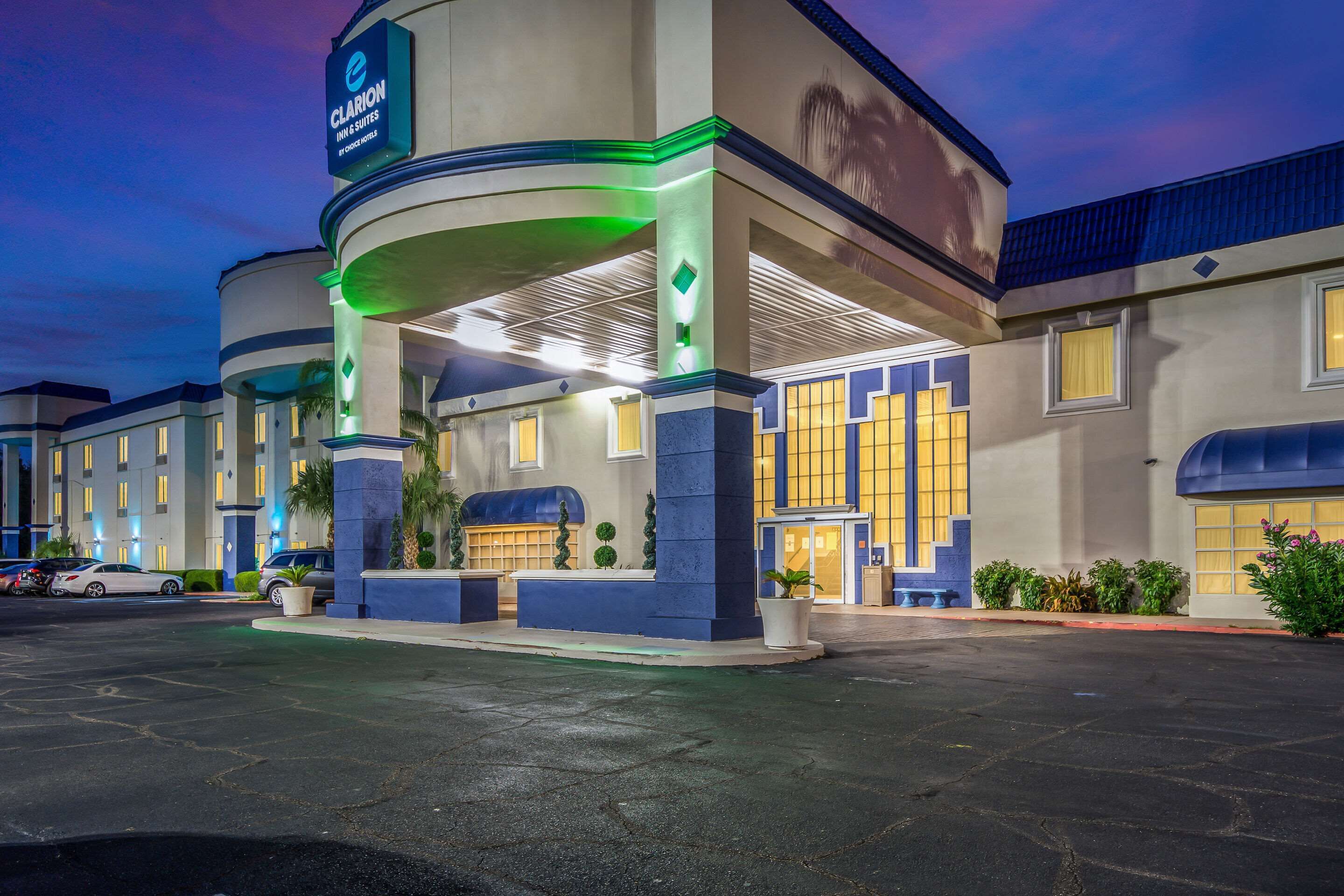 Holiday Inn Express Hotel & Suites Largo-Clearwater, an IHG Hotel in ...