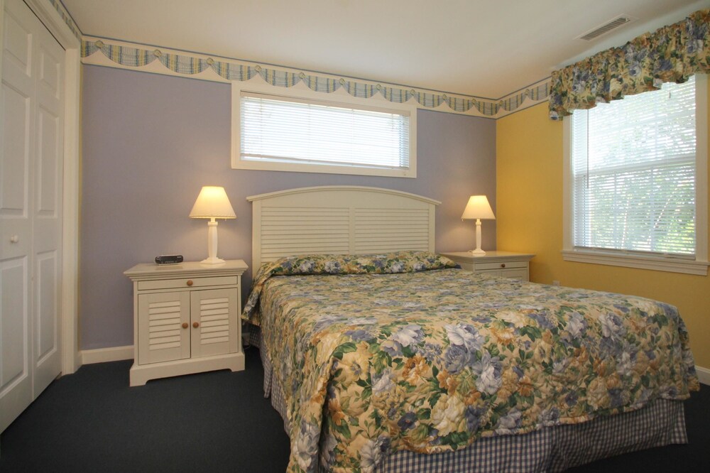 Colonial Acres Resort: Deals & Reviews (West Yarmouth, USA) | Wotif