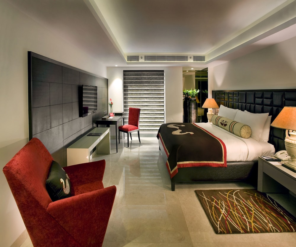 The LaLiT New Delhi, Delhi: $119 Room Prices & Reviews | Travelocity