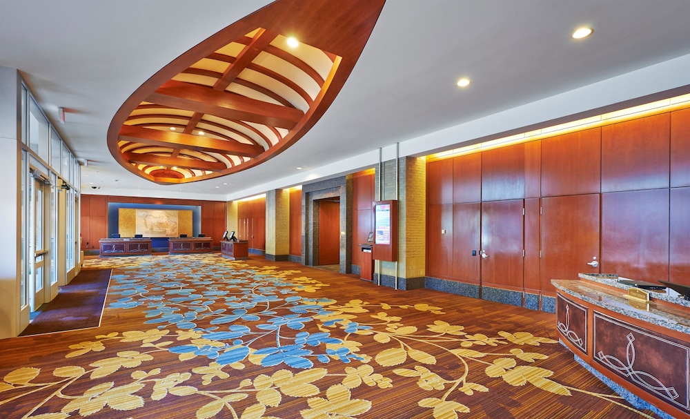 Book Hyatt Regency Calgary | Calgary Hotel Deals