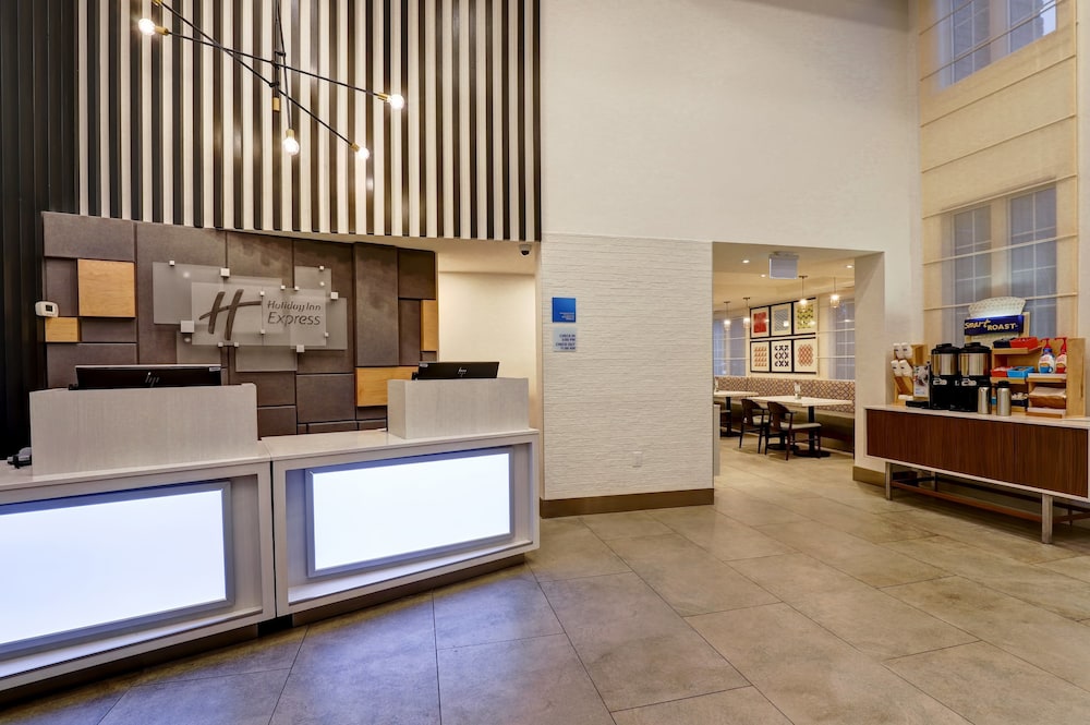 Holiday Inn Express Whitby, an IHG Hotel Deals & Reviews (Whitby, CAN ...