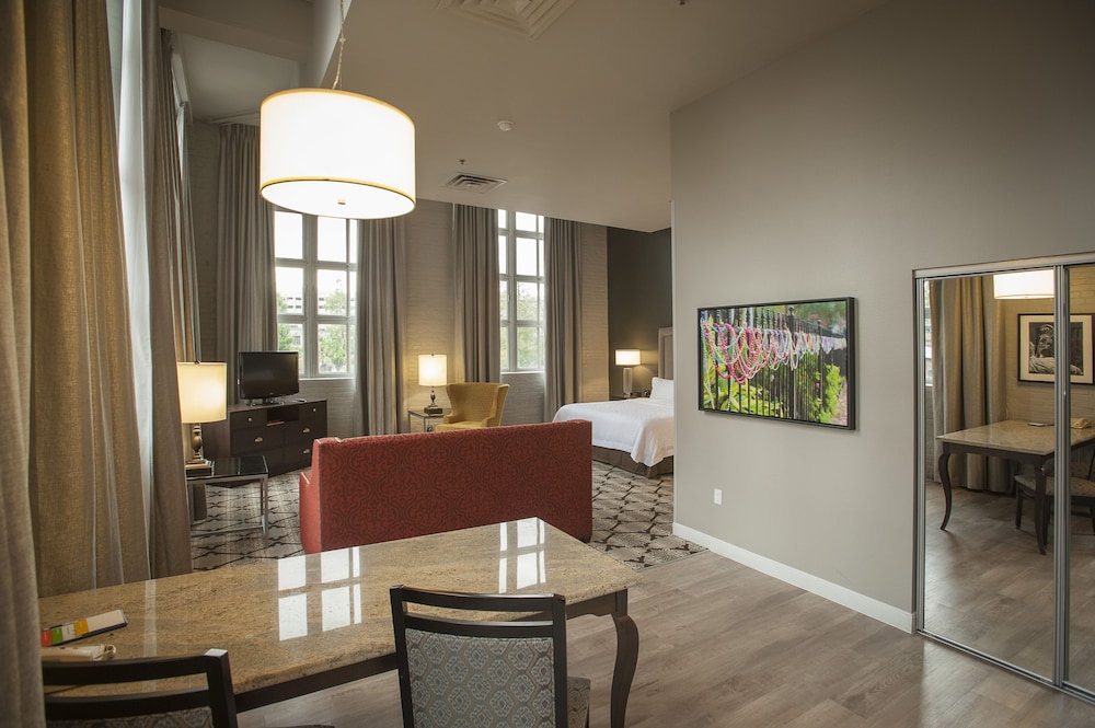 Hampton Inn & Suites New Orleans Convention Center in New Orleans ...