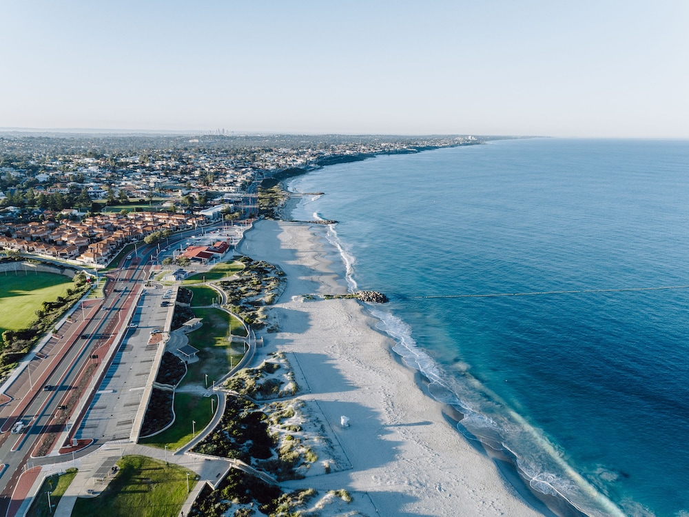 Quality Resort Sorrento Beach Perth, AUS - Best Price Guarantee ...