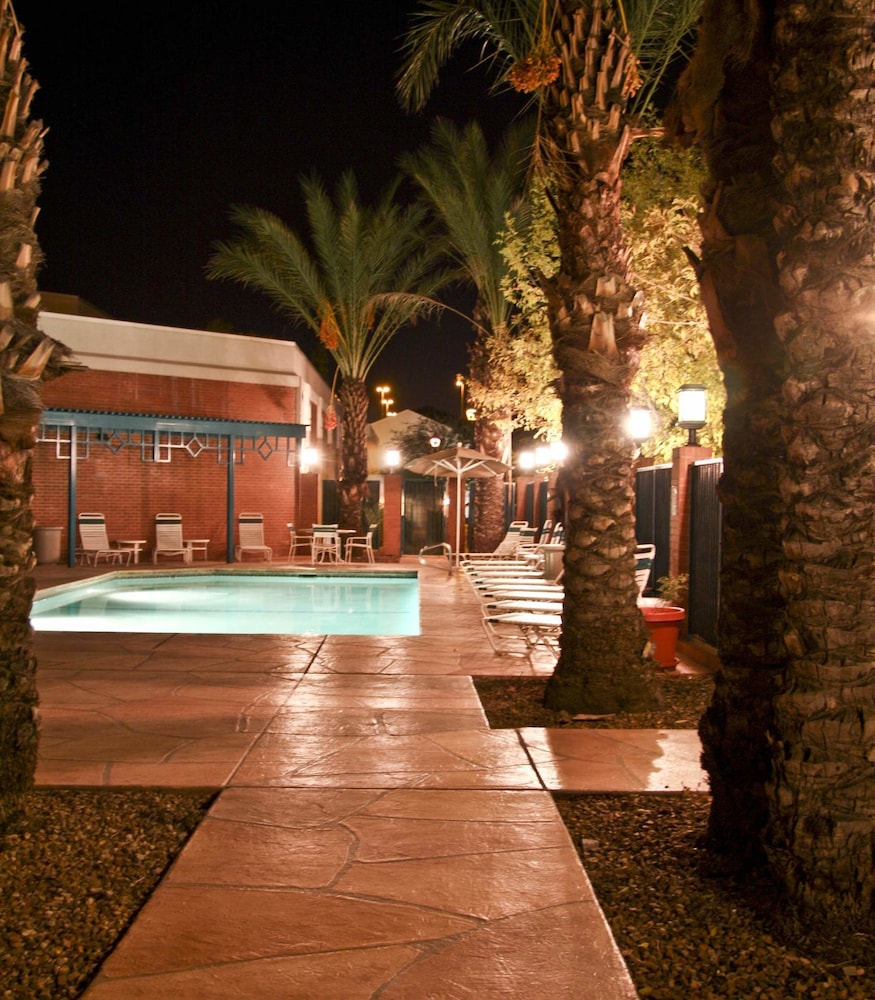 Tucson Marriott University Park (Tucson, USA) | Expedia