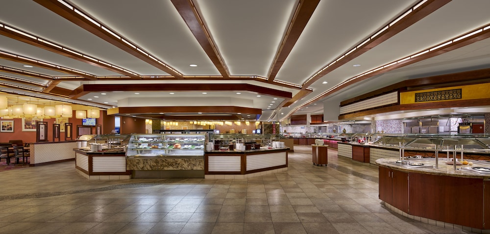 Harrah's Laughlin Hotel & Casino in Laughlin | Best Rates & Deals on Orbitz