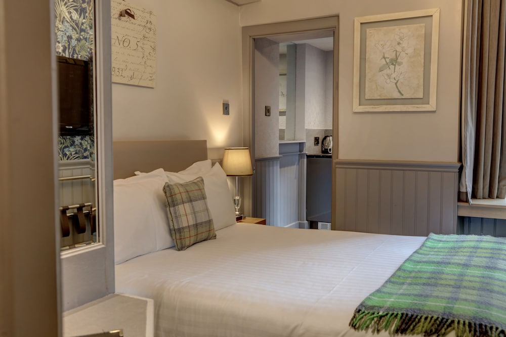 Braid Hills Hotel in Edinburgh | Best Rates & Deals on Orbitz