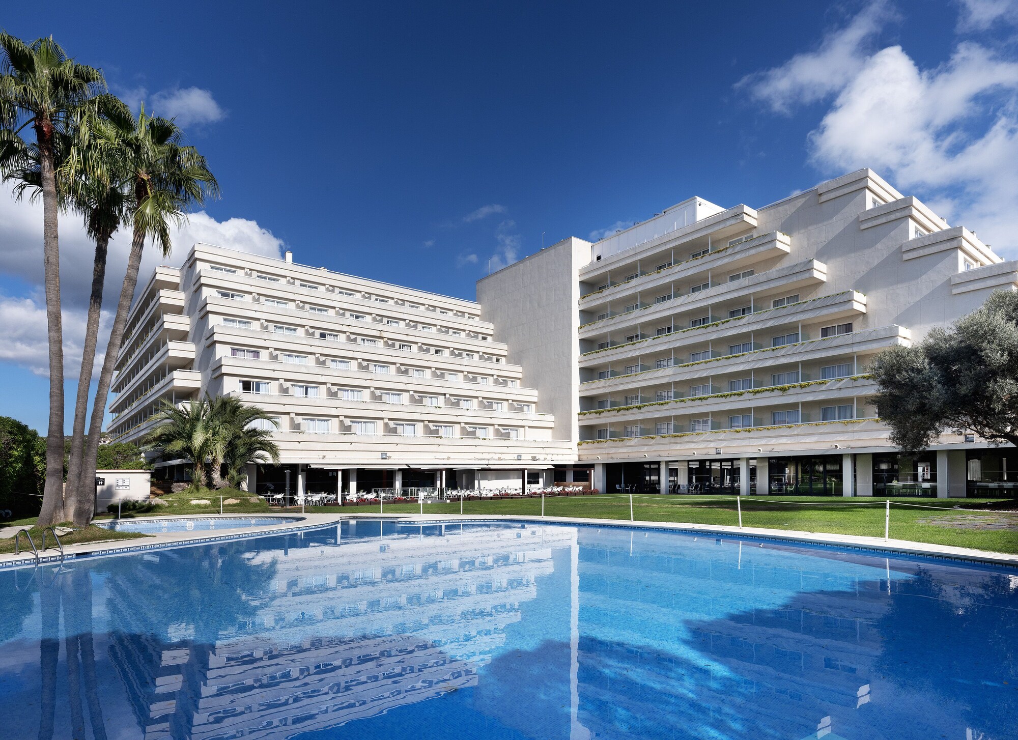 TOP Hotels in Sitges | Expedia.co.uk