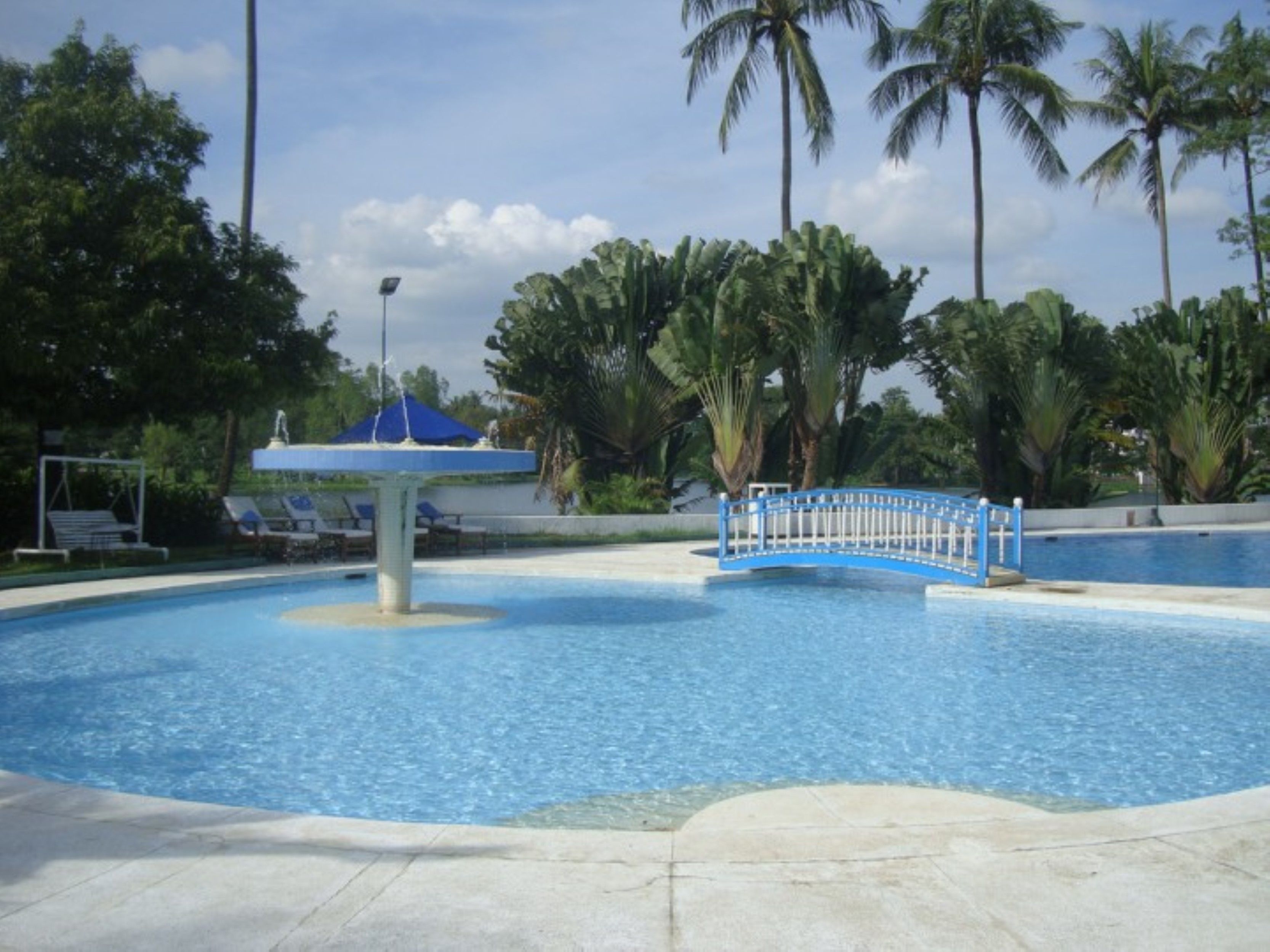 Inya Lake Hotel (Yangon) – 2021 Updated Prices | Expedia.co.uk