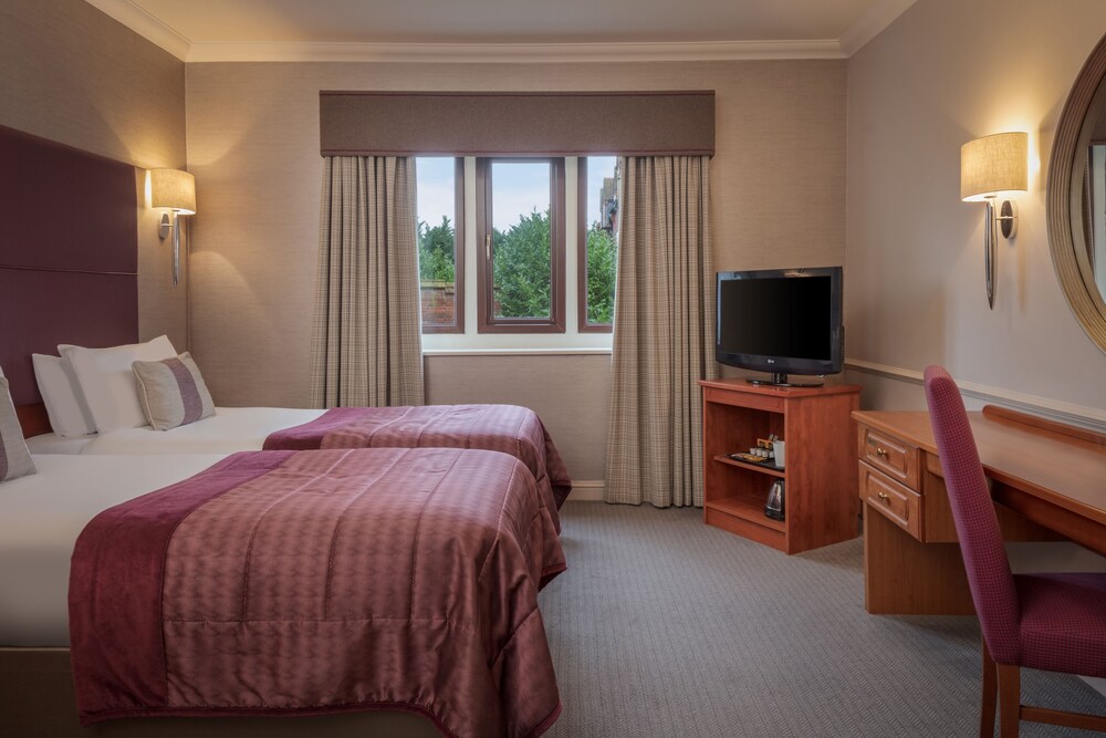 Dunston Hall Hotel, Spa and Golf Resort: AU$161 Deals & Reviews ...