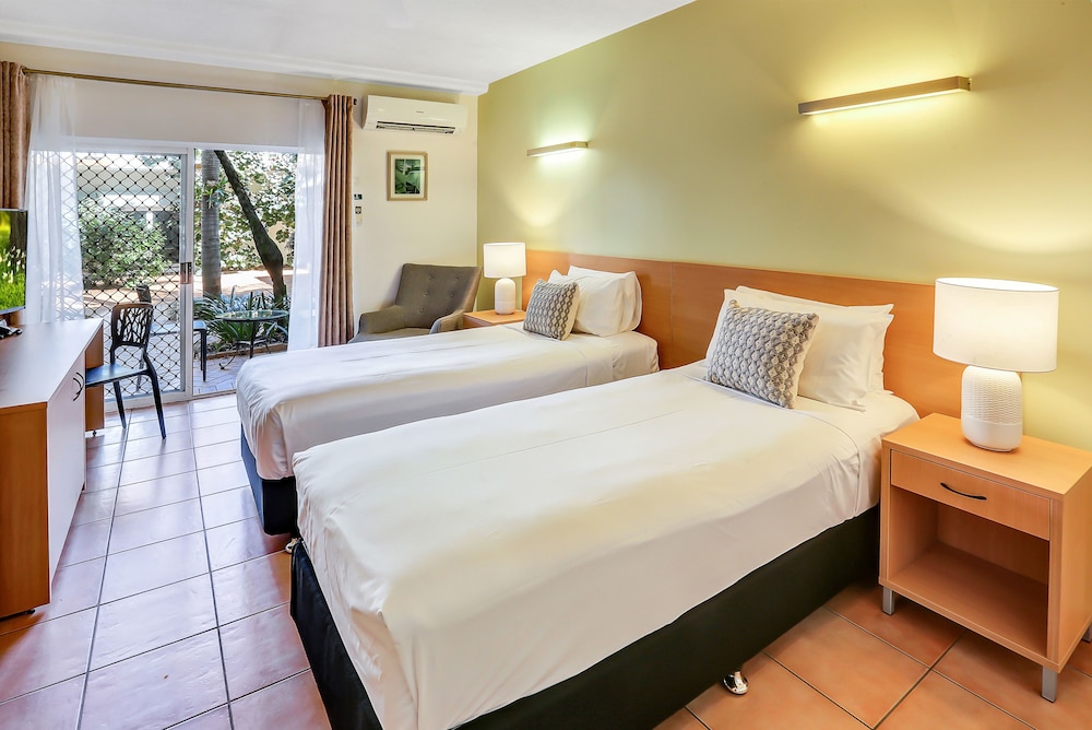 Coral Tree Inn Deals & Reviews (Cairns, AUS) | Wotif
