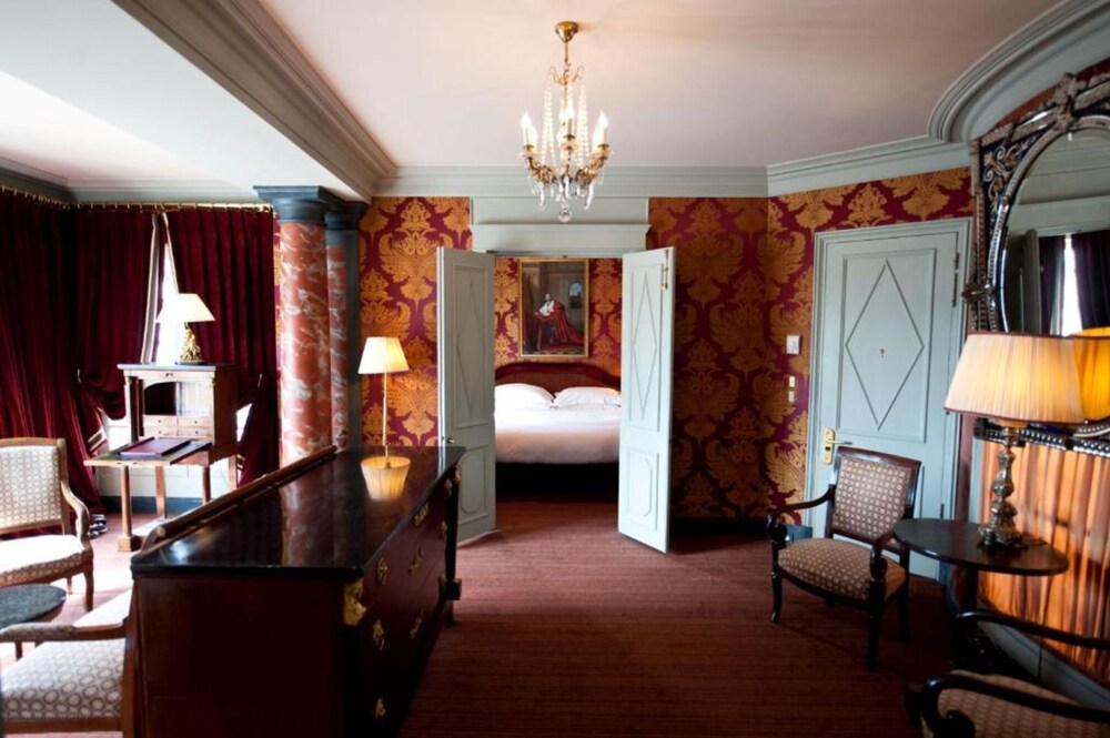 L'Hotel in Paris | Best Rates & Deals on Orbitz