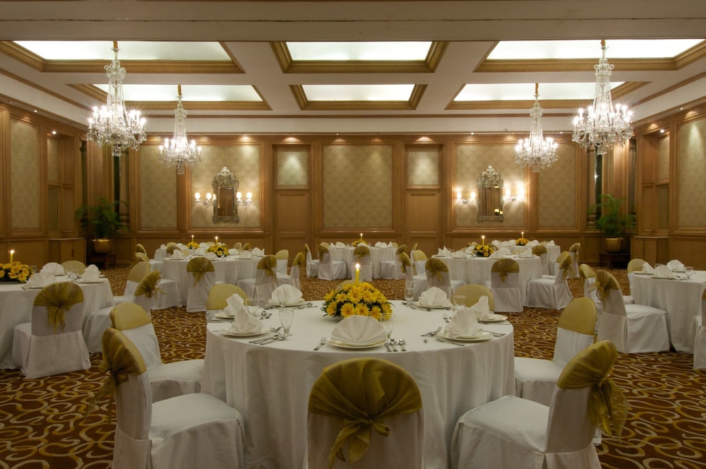 Taj Mahal Lucknow in Lucknow | Best Rates & Deals on Orbitz