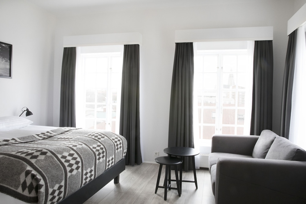 Fosshotel Raudara, Reykjavik: $129 Room Prices & Reviews | Travelocity