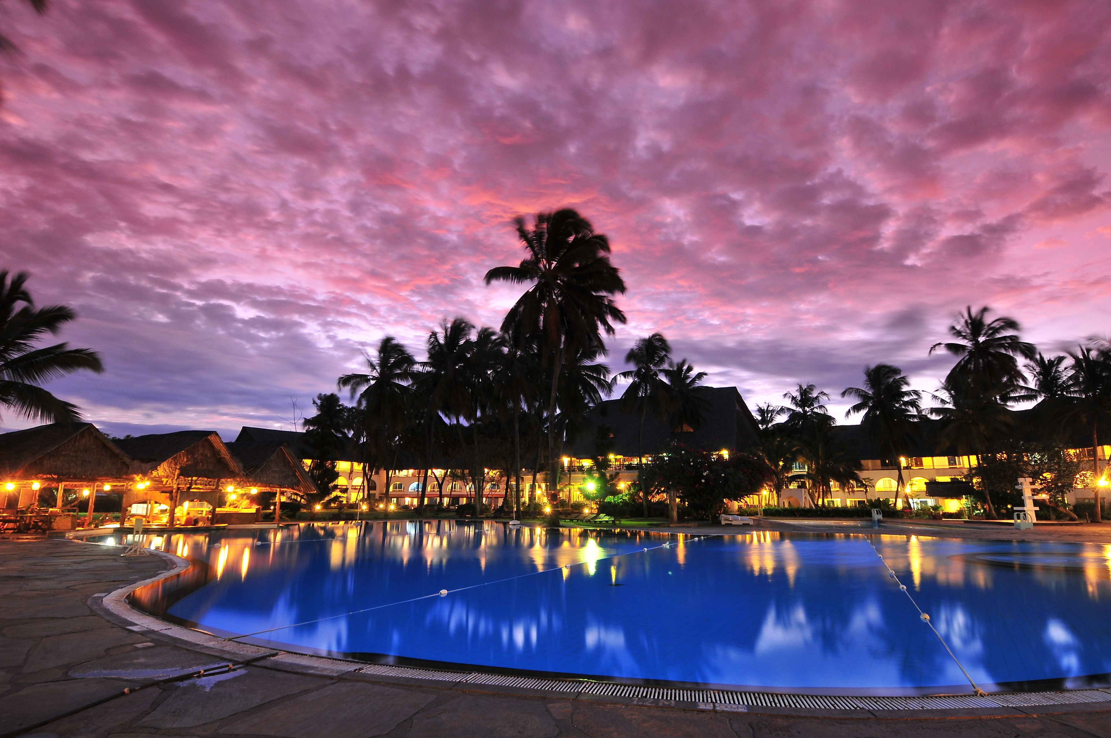 Reef Hotel in Mombasa, | Expedia