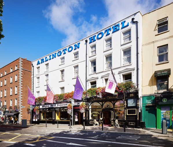 Arlington Hotel O'Connell Bridge in Dublin | Expedia