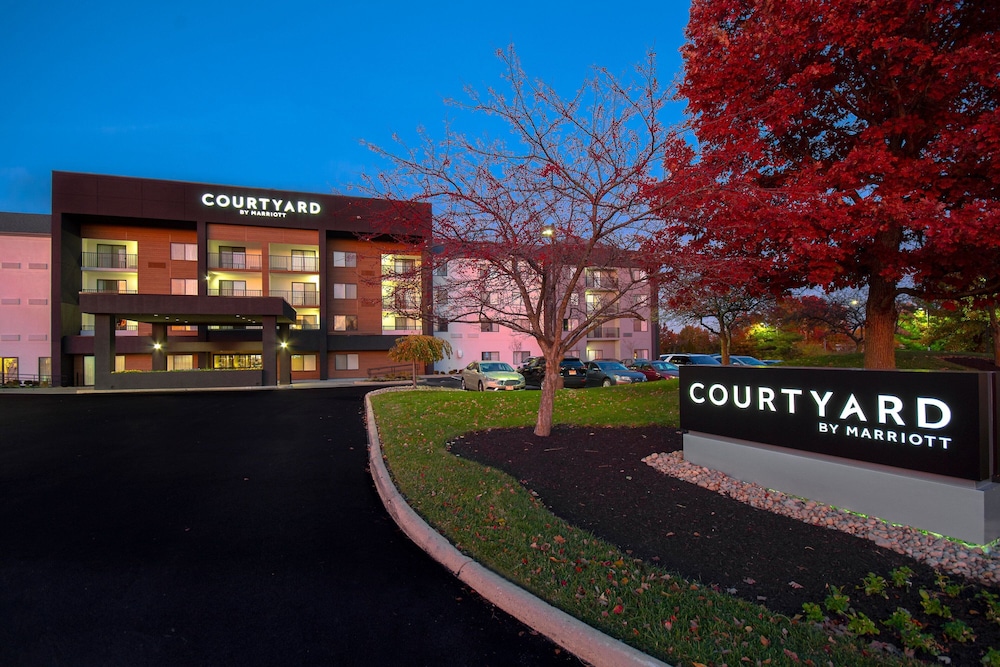 Courtyard by Marriott Cincinnati Airport in Erlanger | Best Rates ...