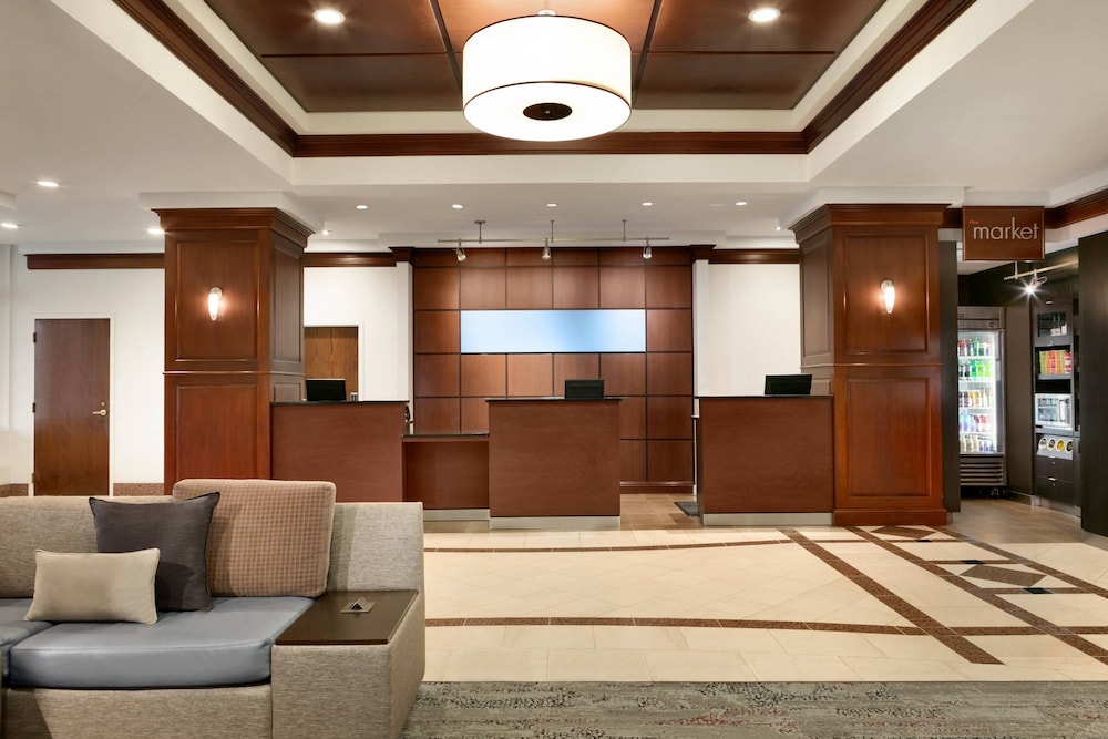 Courtyard by Marriott Tysons McLean in McLean | Best Rates & Deals on ...