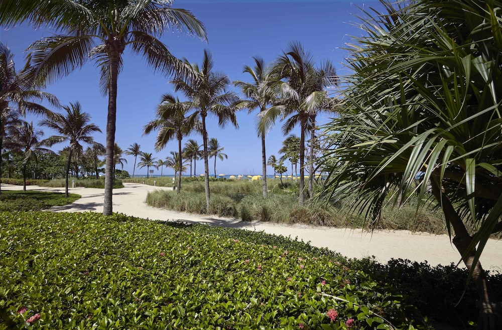 Sea View Hotel, Bal Harbour, On The Ocean: 2017 Room Prices, Deals ...