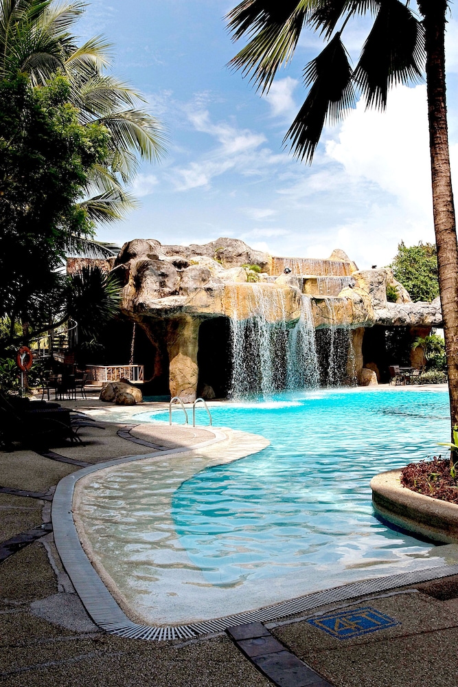 Waterfront Cebu City Hotel & Casino in Cebu | Best Rates & Deals on Orbitz
