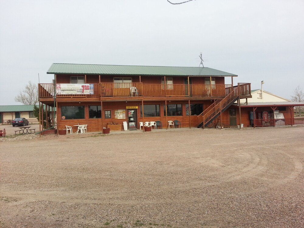 Badlands Motel and Campground, Northeast Entrance Badlands: $74 Room ...