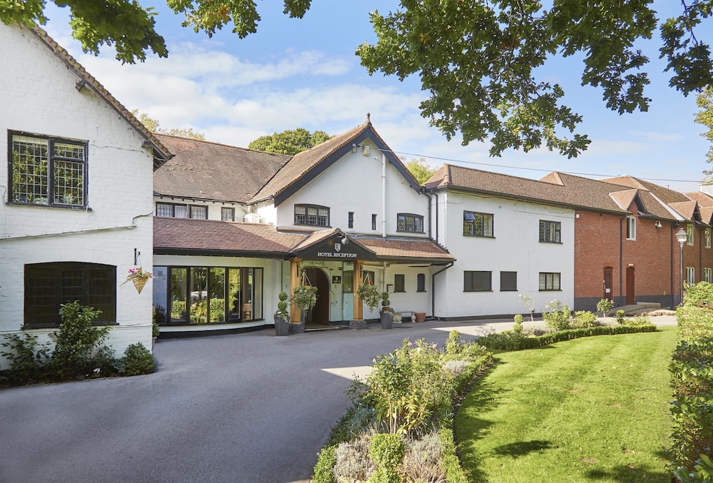 Macdonald Craxton Wood Hotel & Spa in Ellesmere Port | Best Rates ...