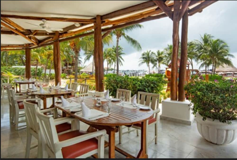 Sunset Marina Resort & Yacht Club in Cancun | Best Rates & Deals on Orbitz